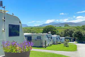 Shoreside Caravan and Camping Park in Rhosneigr, Anglesey
