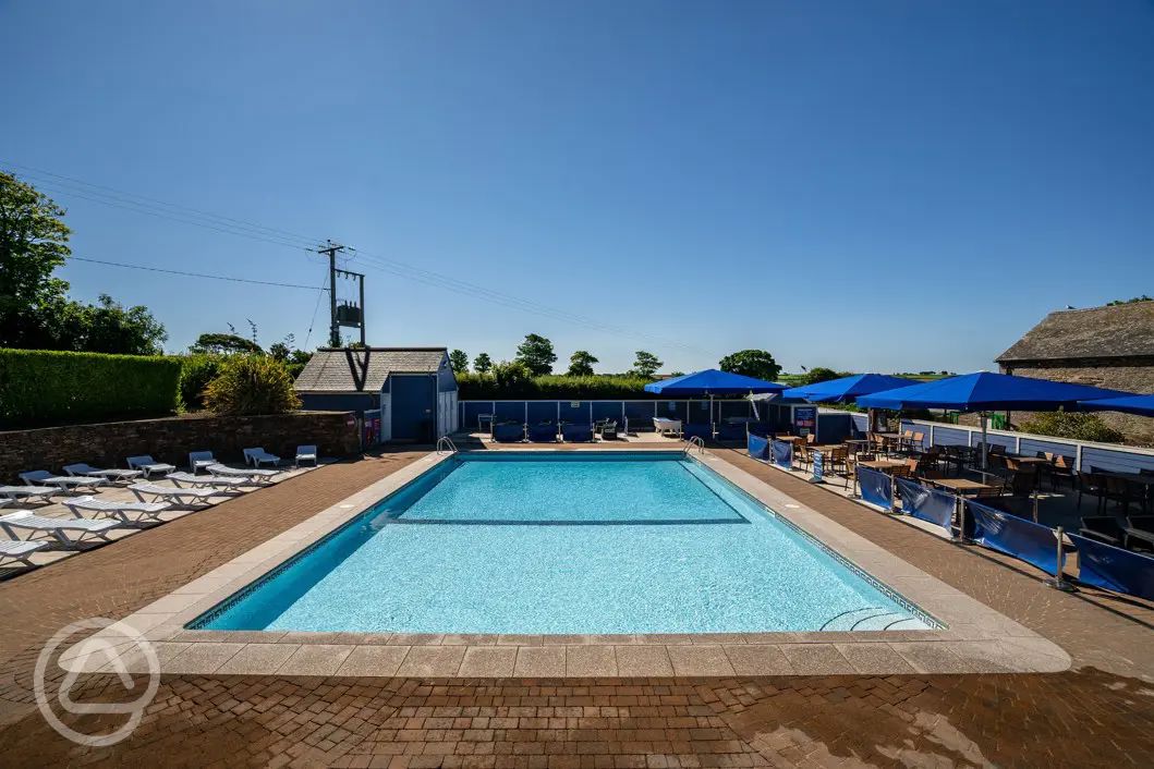 Campsites with swimming pools onsite - both indoor and outdoor