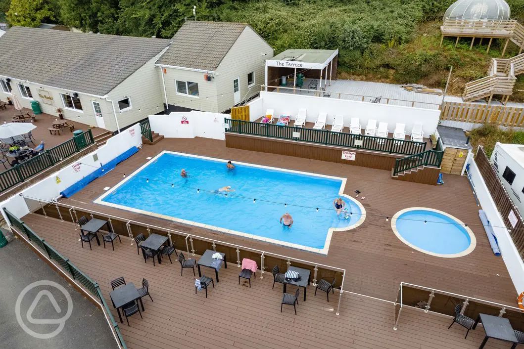 200+ top campsites with swimming pools - find and book now