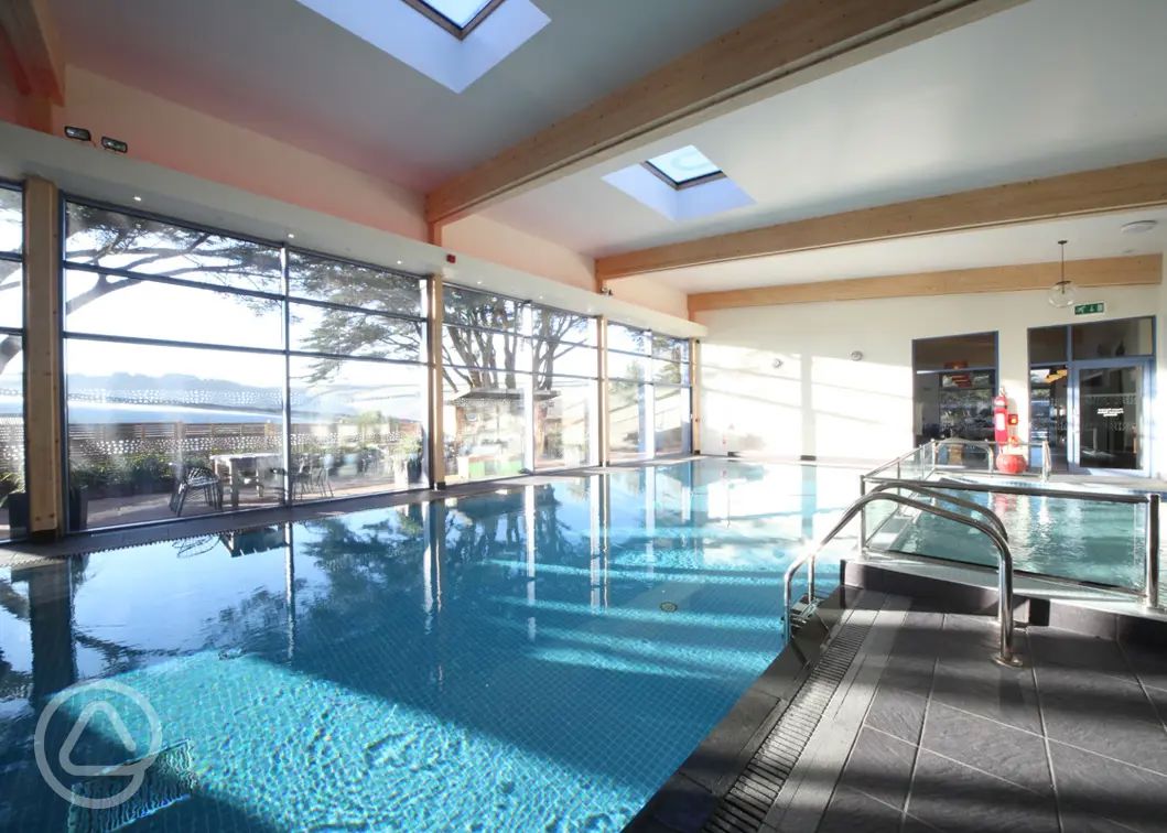 40+ campsites with swimming pools in Cornwall