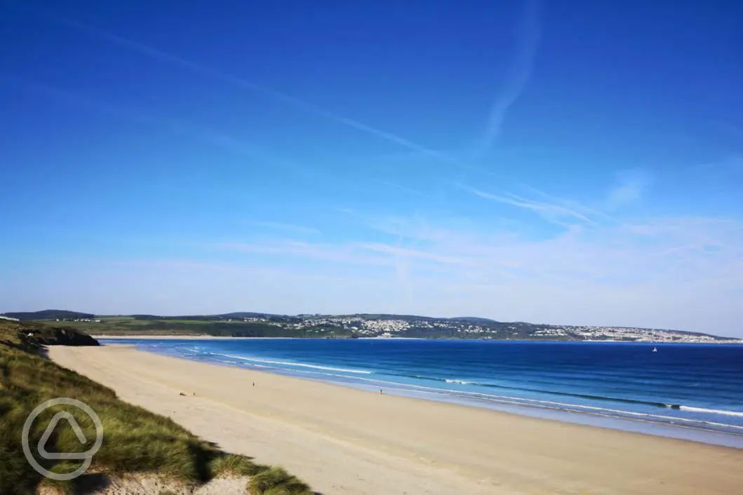 200+ top campsites near the beach in Cornwall - sites by the sea