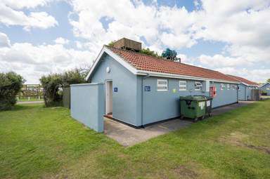 Waxham Sands Holiday Park in Great Yarmouth, Norfolk - book online now