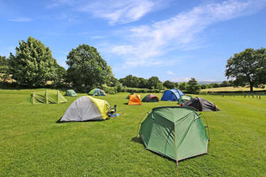 Barn Farm Campsite in Matlock, Derbyshire - book online now