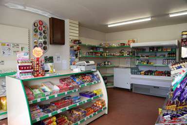 Barn Farm Campsite in Matlock, Derbyshire - book online now