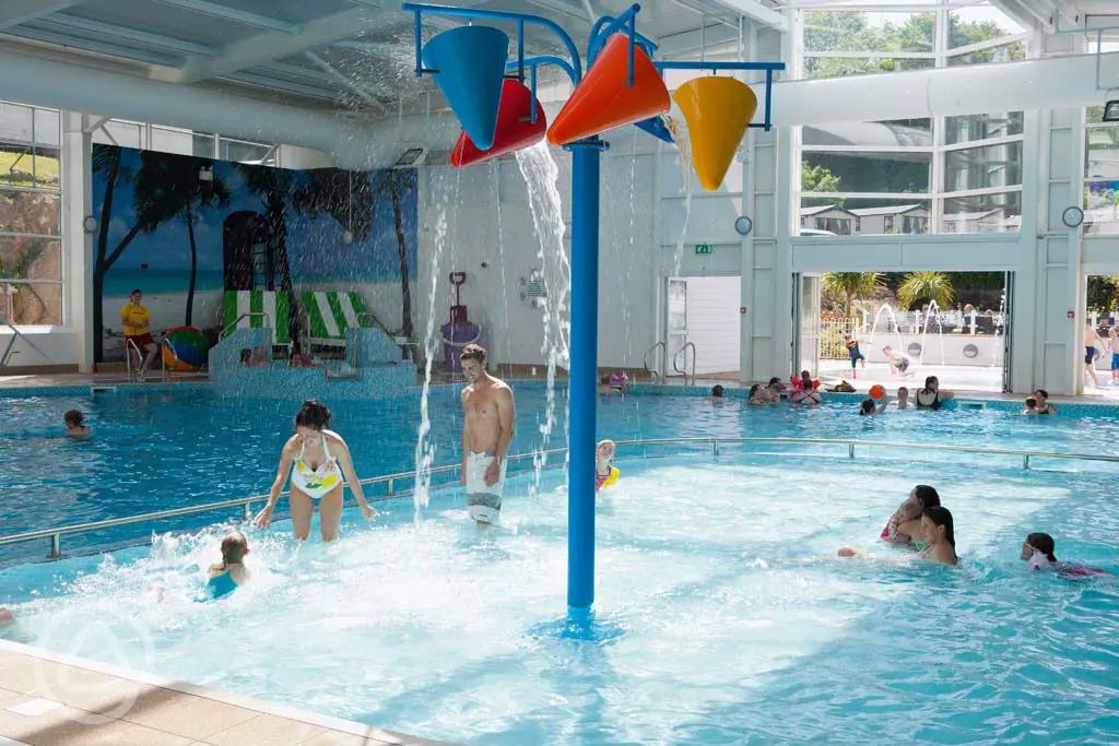 Campsites with swimming pools in Wales