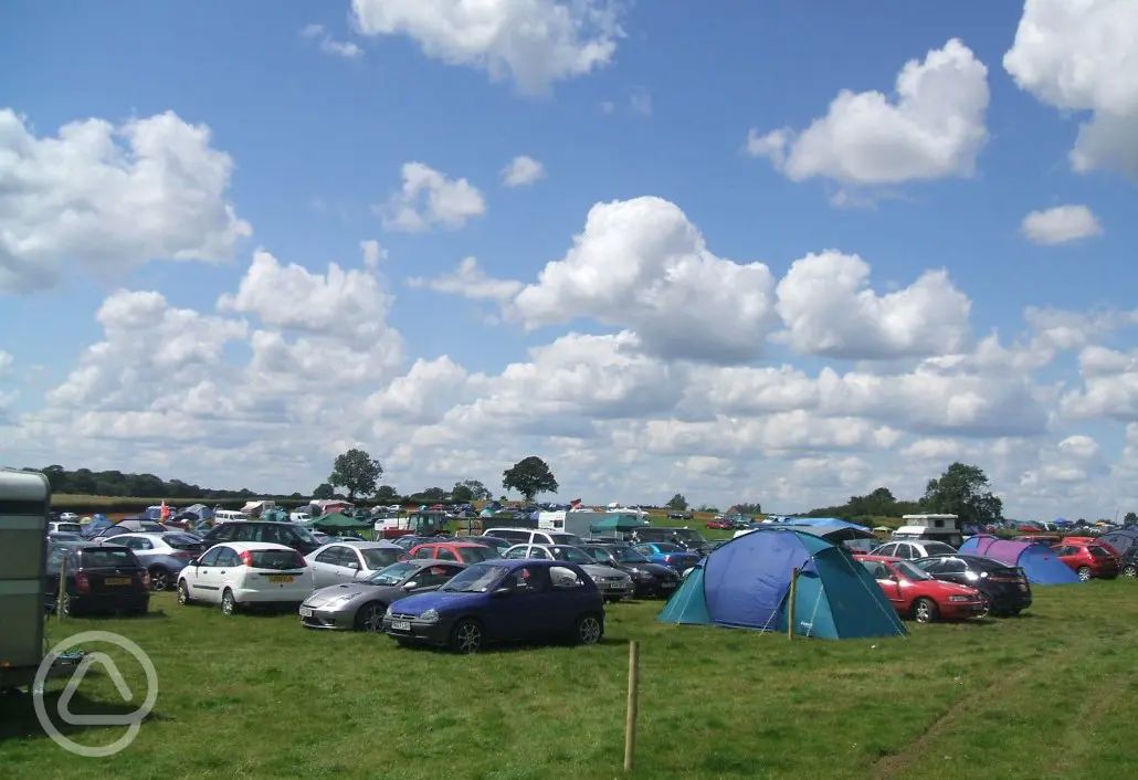 25+ campsites near Silverstone, Northamptonshire