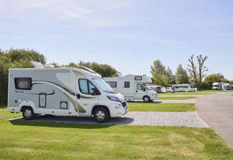 150+ caravan parks in London - top touring sites