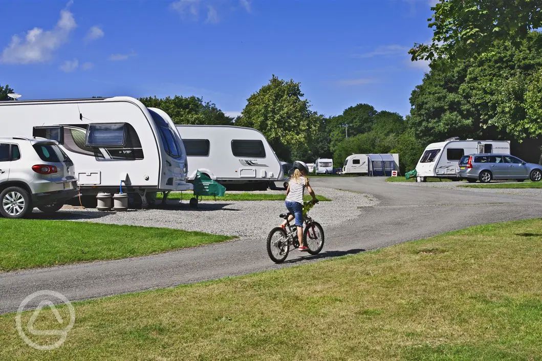 25+ caravan parks in Anglesey