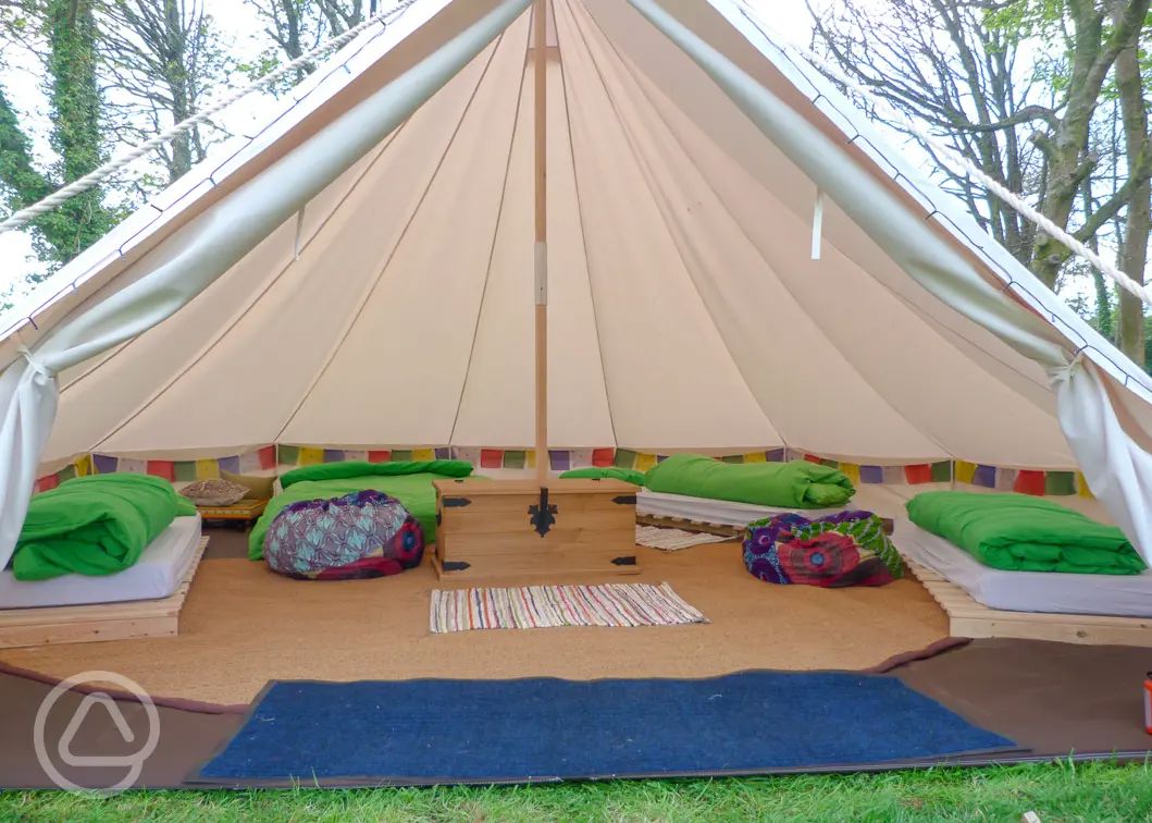 Bell tents in Wales - 45+ top bell tent glamping sites