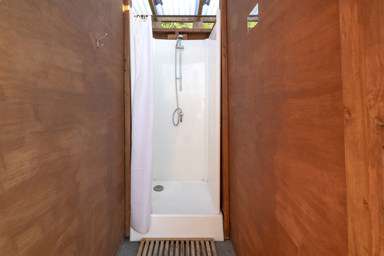 Lepe Beach Campsite in Exbury, Hampshire - book online now