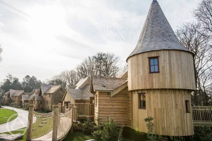 35+ treehouse holidays in the UK