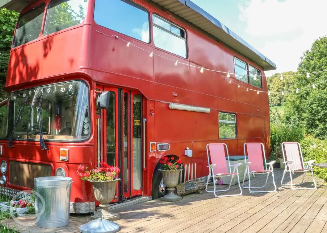 Bus glamping holidays - try a holiday in a stylish static bus!