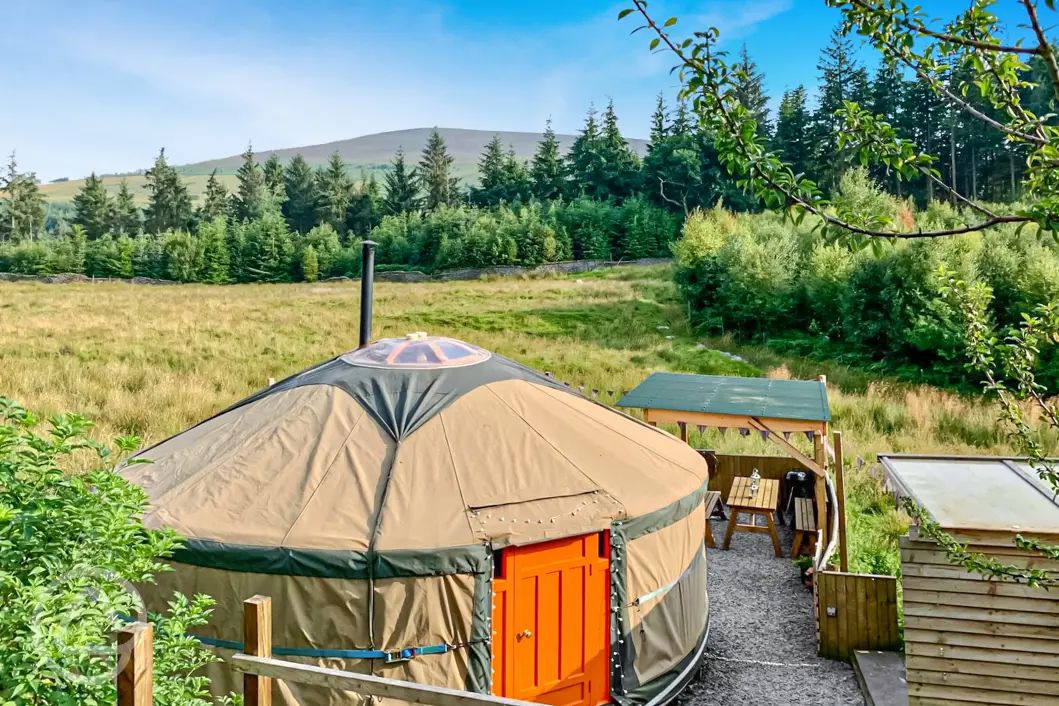 Glamping in Snowdonia - the best glamping in the national park