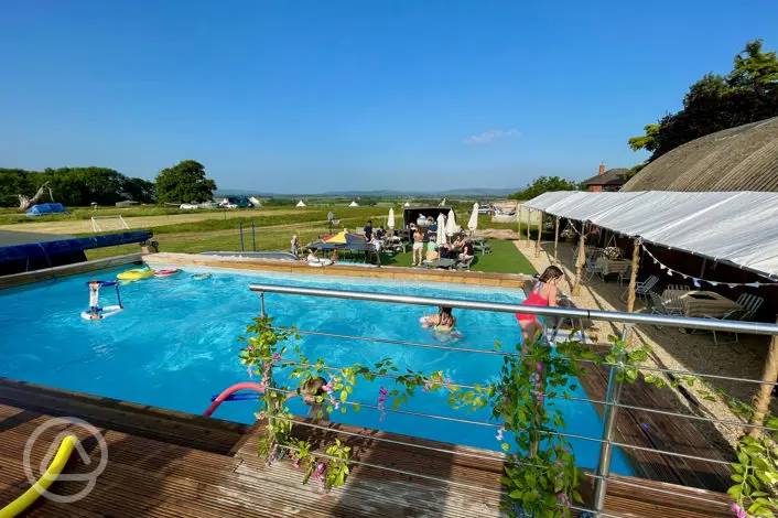 200+ top campsites with swimming pools - find and book now