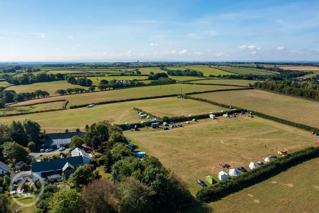 Campsites open all year in Devon - 60+ top year round sites