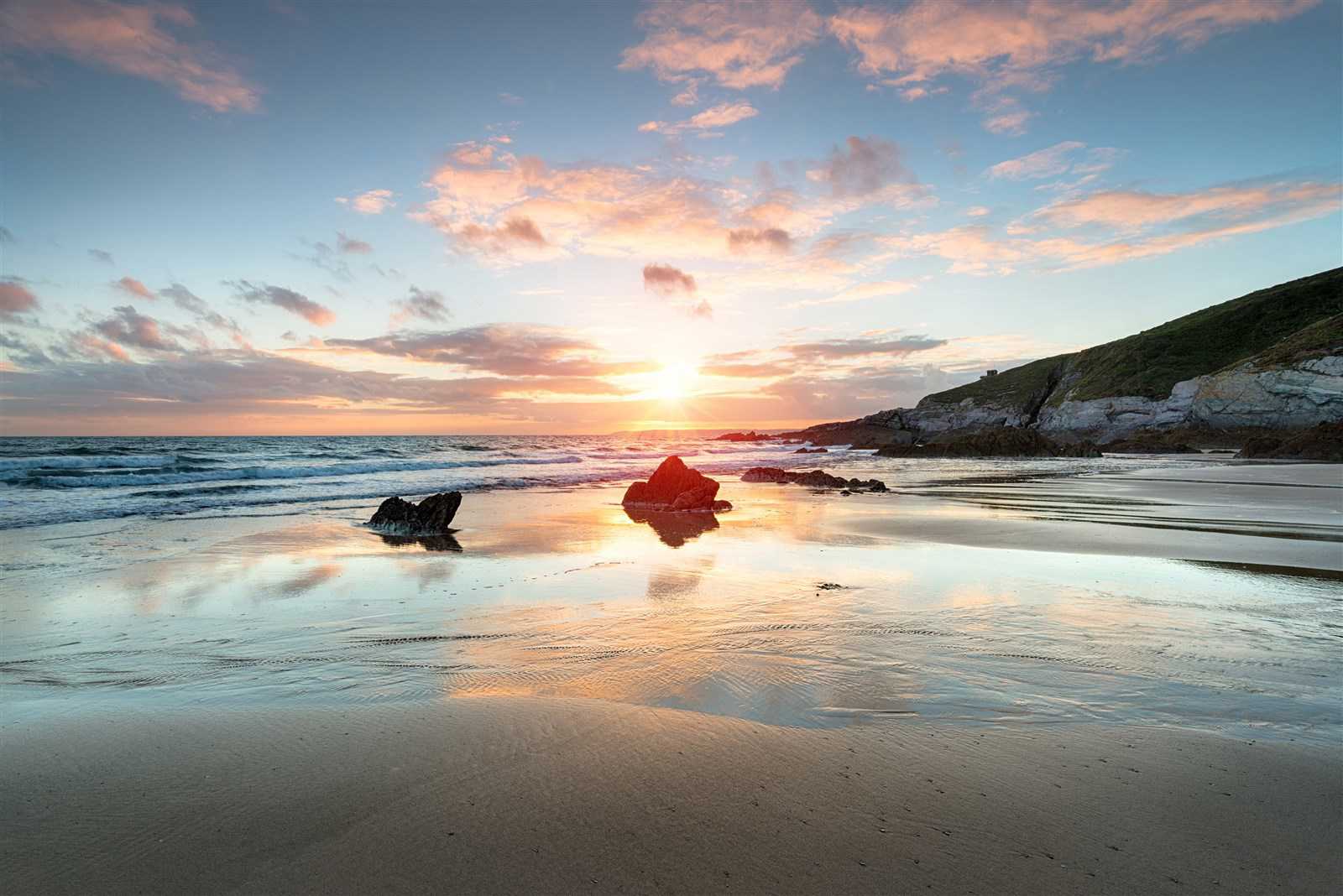 The Ultimate Cornwall Visitor Guide