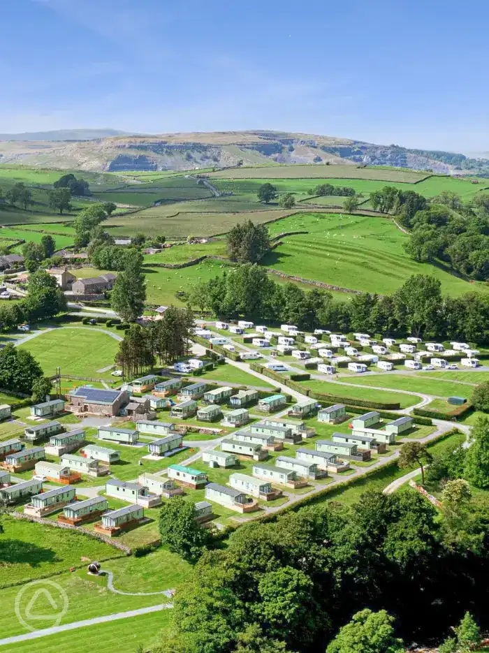 Knight Stainforth Hall Camping and Caravan Park, Settle - 2026 from £28/nt