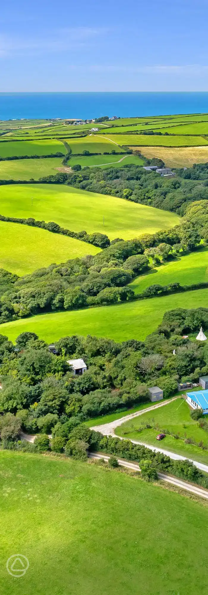 Cornish Tipi Holidays in Port Isaac, Cornwall - book online now