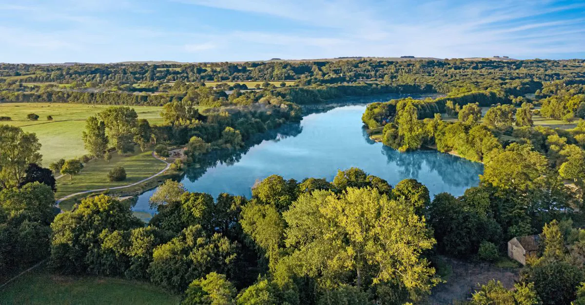 Swindon campsites - 10+ top Swindon camping sites in Wiltshire