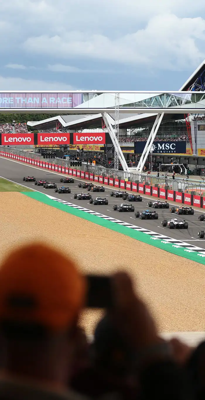 20+ campsites near Silverstone, Northamptonshire