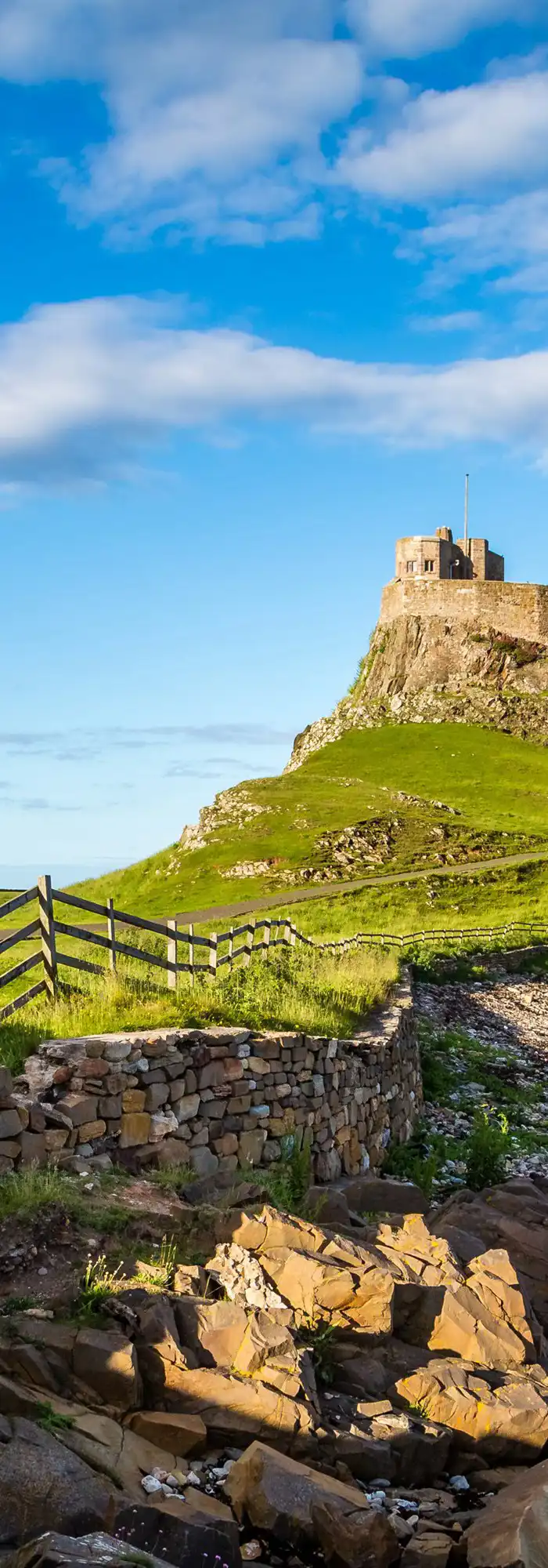 25+ campsites near Holy Island - top camping sites!