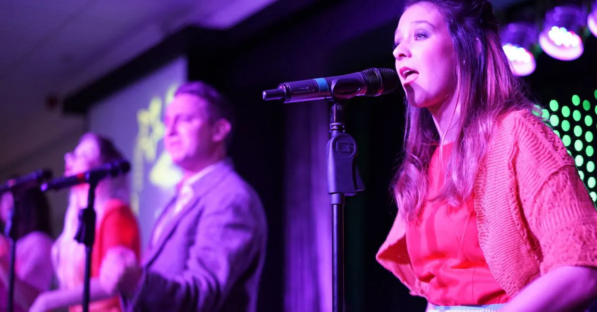 140+ top caravan parks with entertainment in the UK