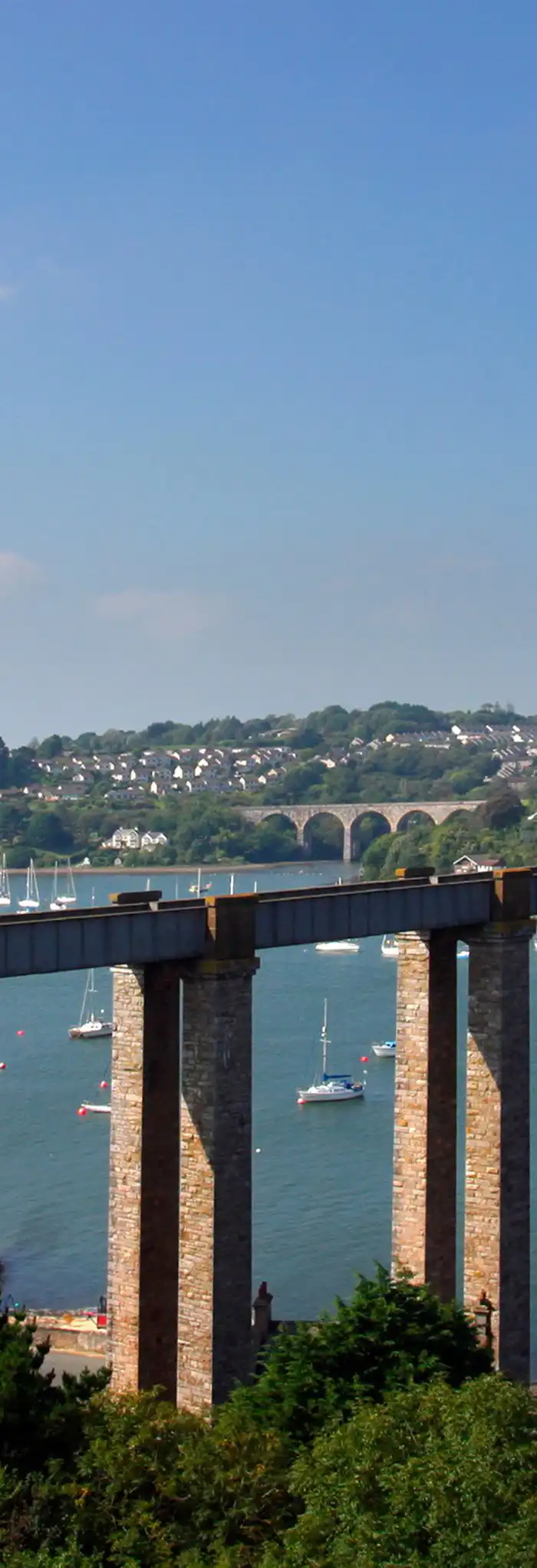 10+ campervan and motorhome sites in Saltash, Cornwall