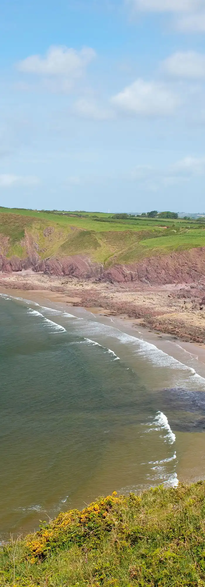 Manorbier campsites - 45+ top nearby camping sites!