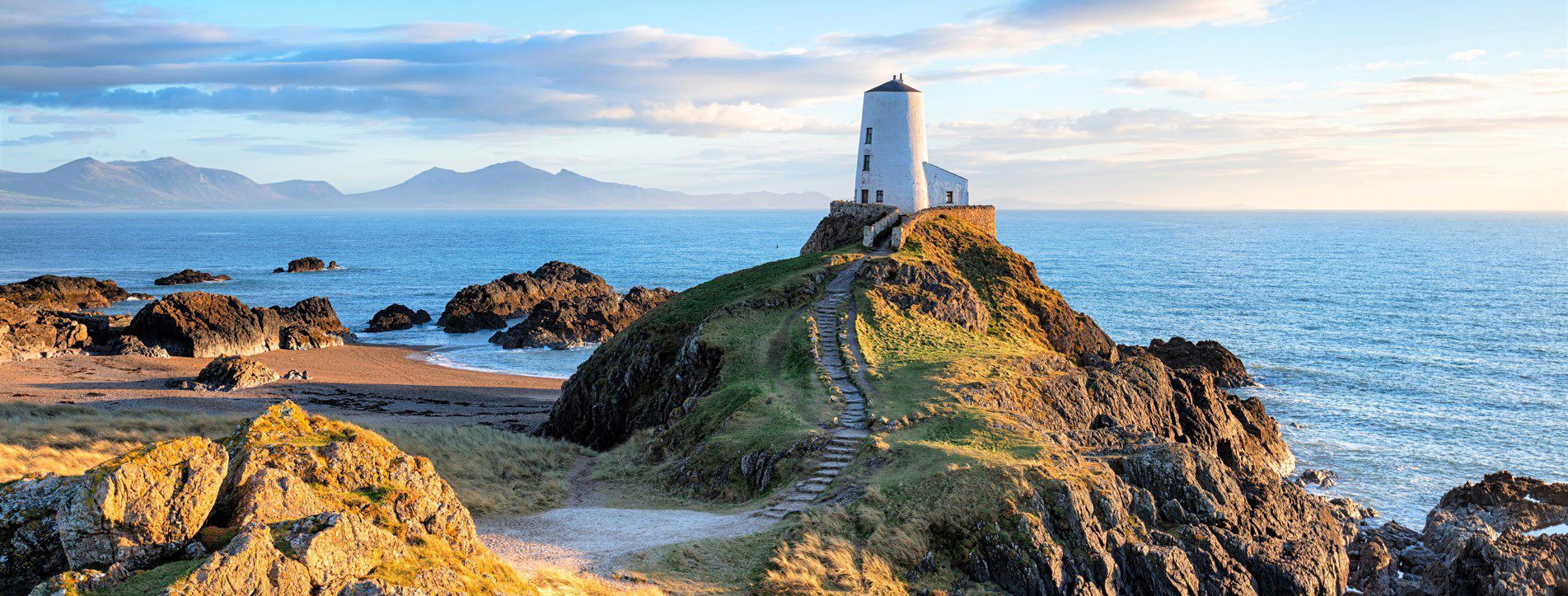 40+ campsites in Anglesey