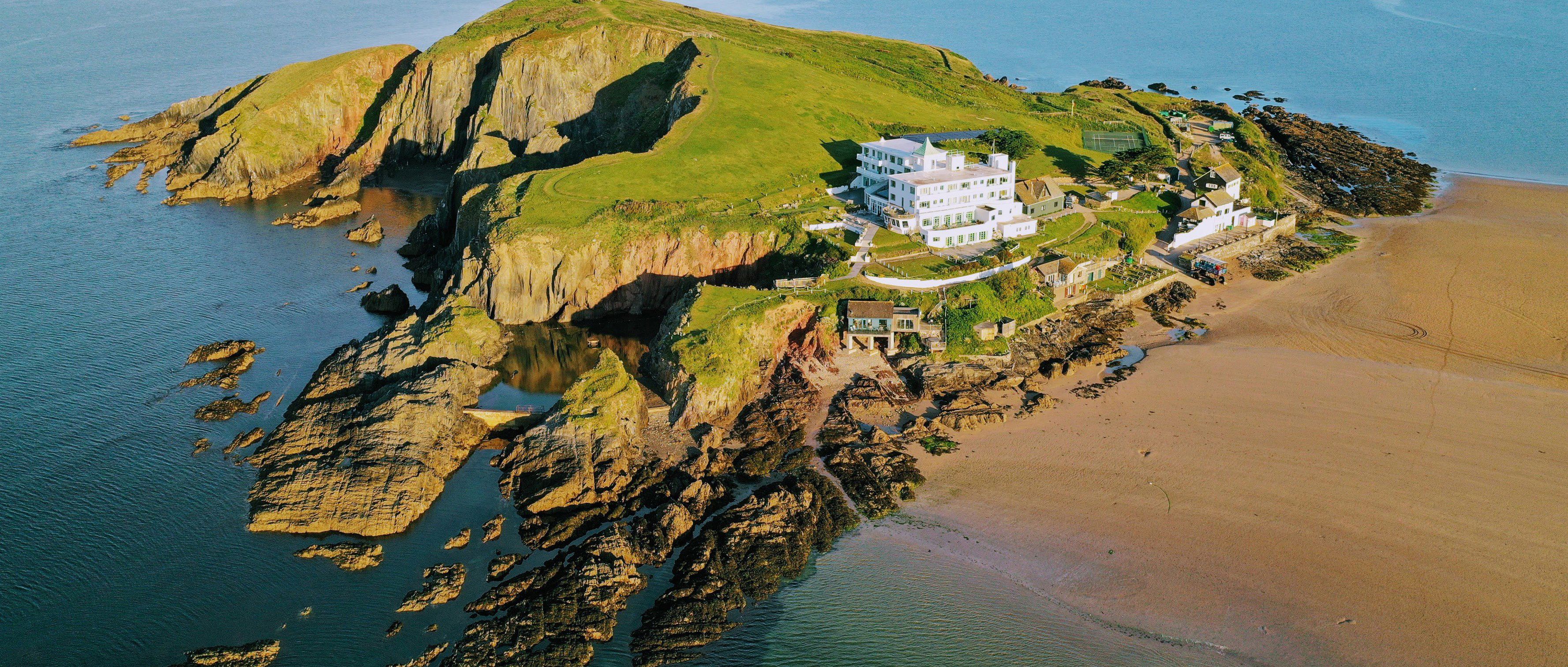 30+ Bigbury-on-Sea campsites | Best camping in Bigbury-on-Sea, Devon