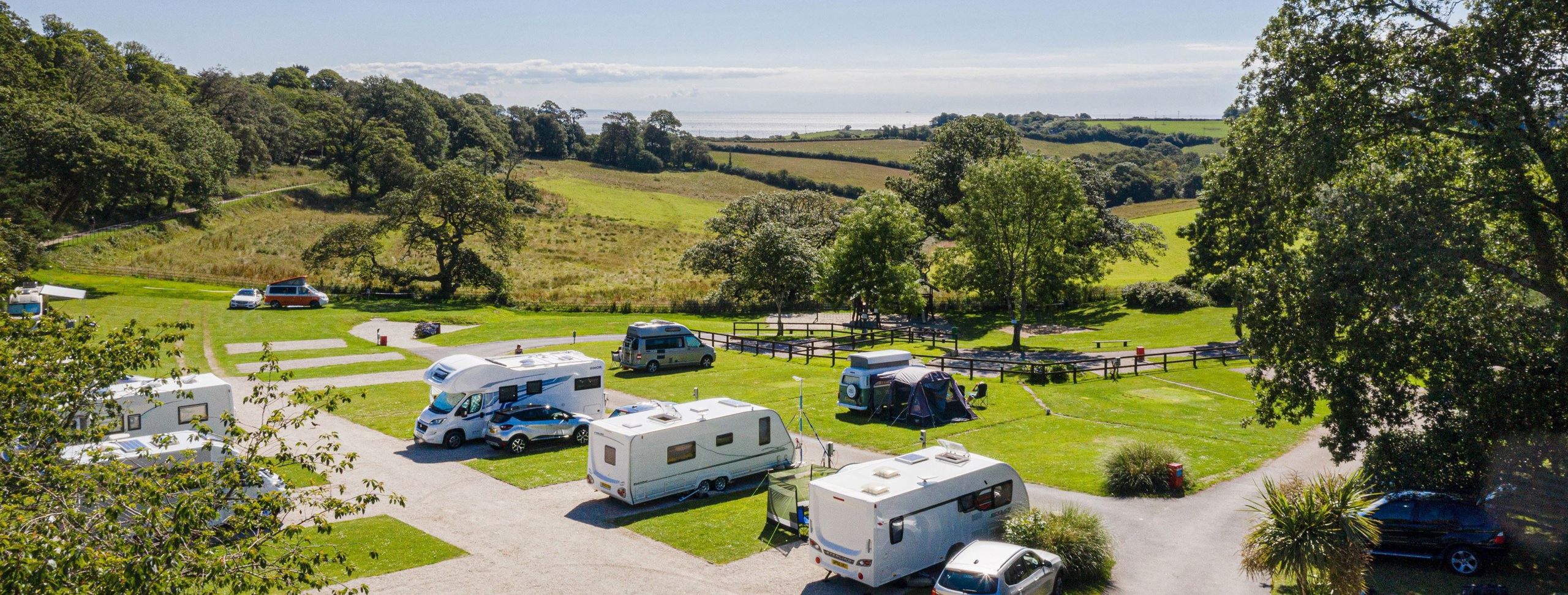 5 star touring caravan parks - 90+ UK five star touring sites