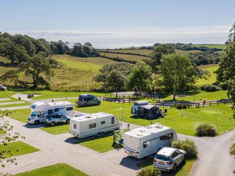 5 star touring caravan parks - 130+ UK five star touring sites