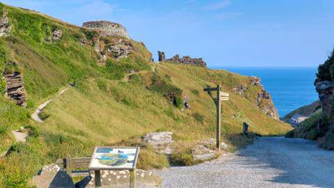 The Ultimate Cornwall Visitor Guide