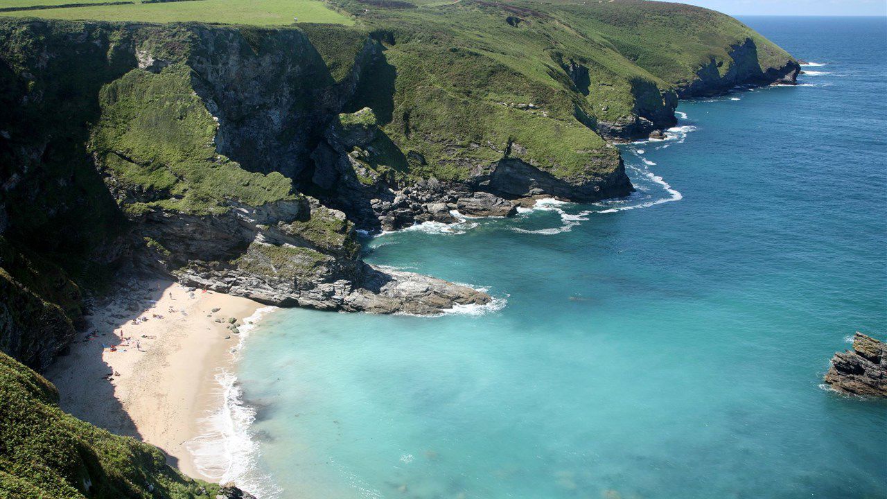 The Ultimate Cornwall Visitor Guide