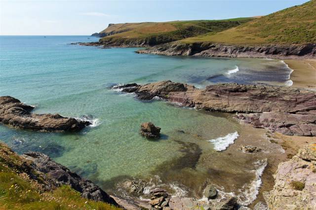 The Ultimate Cornwall Visitor Guide