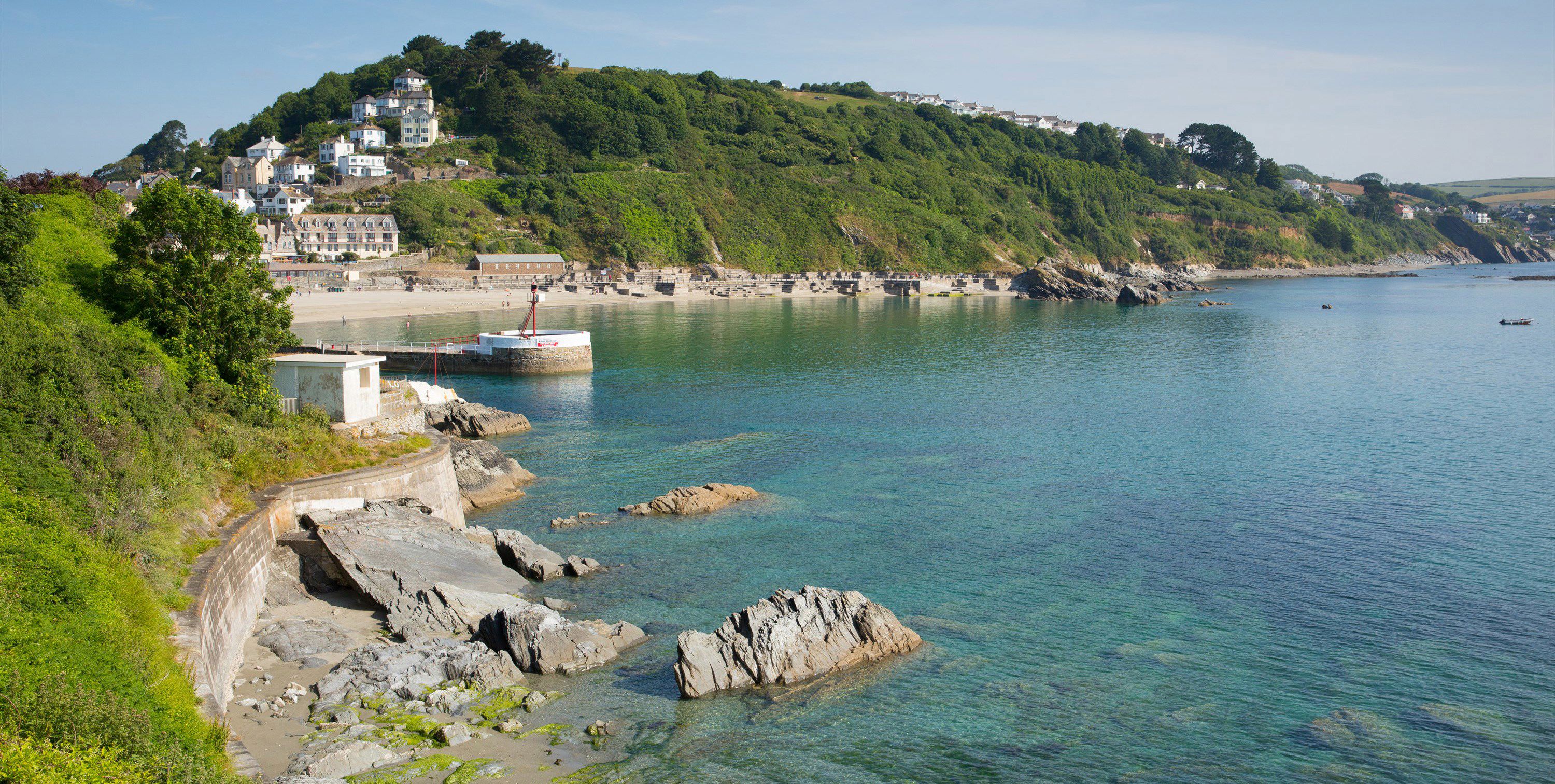 140+ campsites in South Cornwall - the area's top camping sites