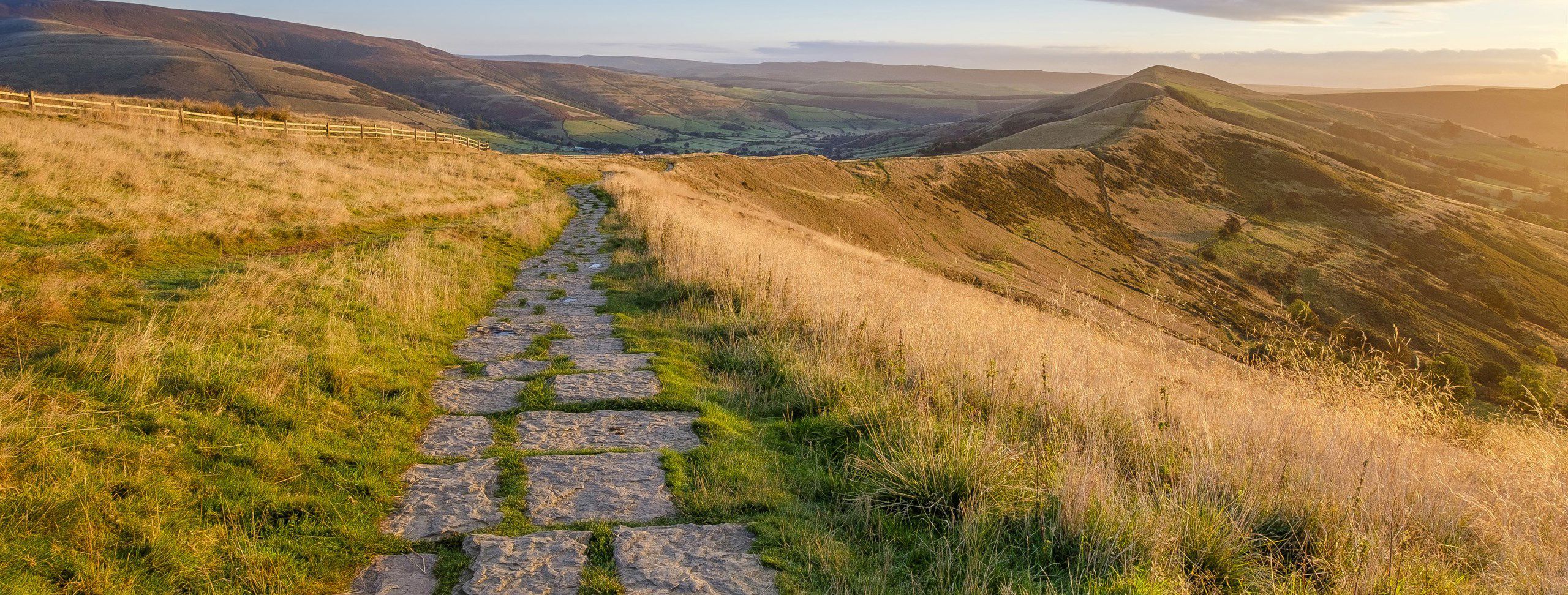 45+ Castleton campsites - the best camping sites nearby